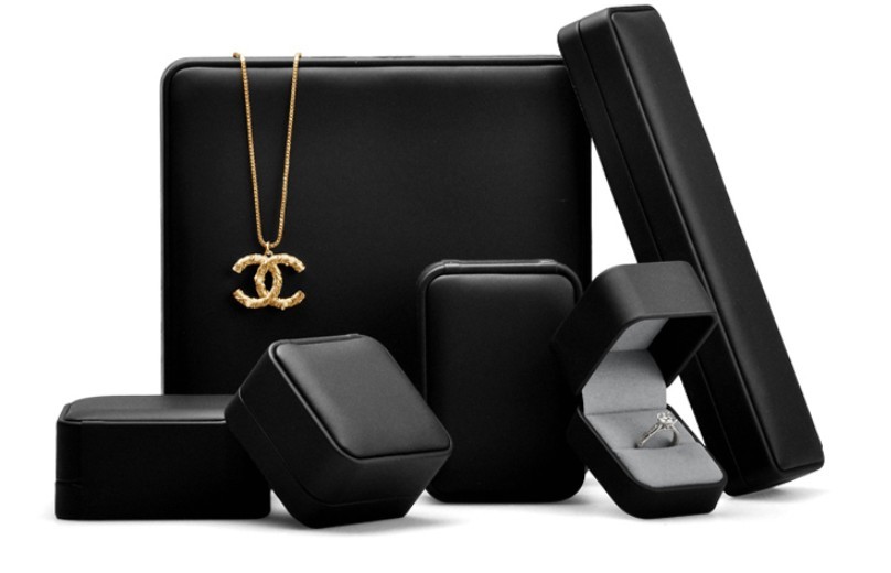 Mature Craftsmanship Leather Gift Box , Custom Packaging Boxes For Jewelry